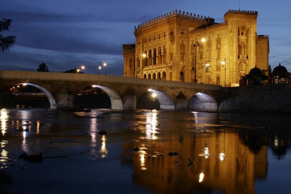 Miljacka, najmanja rijeka sa najviše mostova | Novi.ba