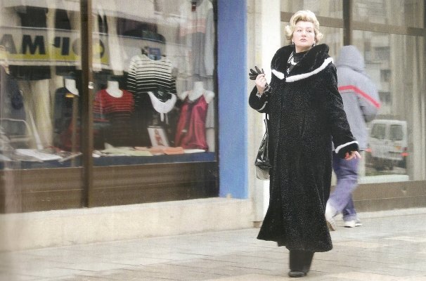 Sjećate li se dame sa fotografije iz Sarajeva za vrijeme opsade ...