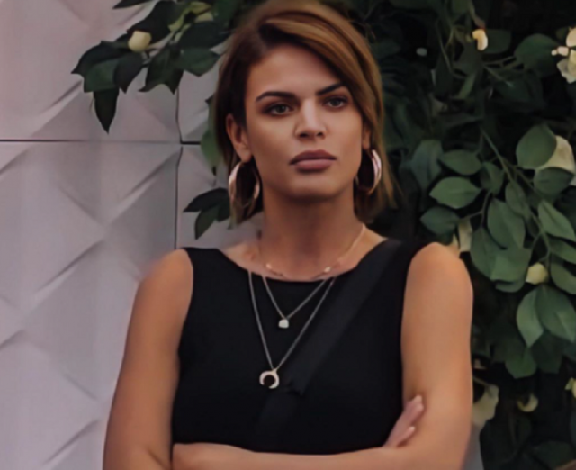 POGLEDAJTE KAKO JE RIALDA IZGLEDALA PRIJE PLASTIČNIH OPERACIJA: Kad ovo ...