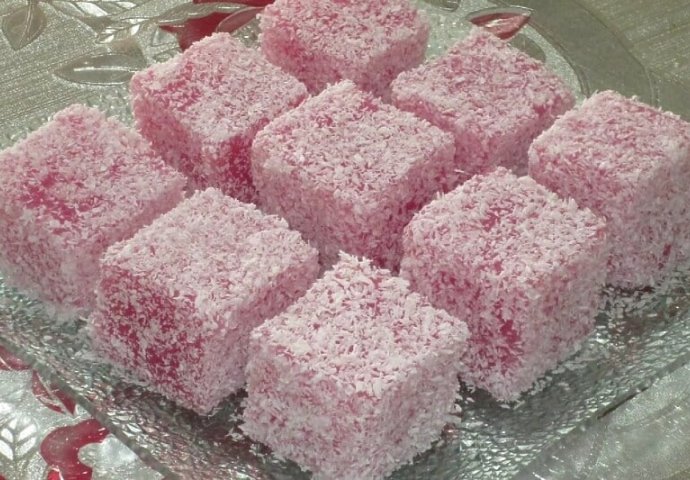 STARI RECEPT ZA RAHAT LOKUM SA OKUSOM JAGODE: Gotov za samo 15 minuta ...