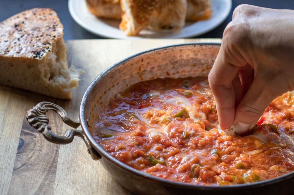 EVO KAKO DA NAPRAVITE MENEMEN: Tursko jelo koje se može jesti i za ...